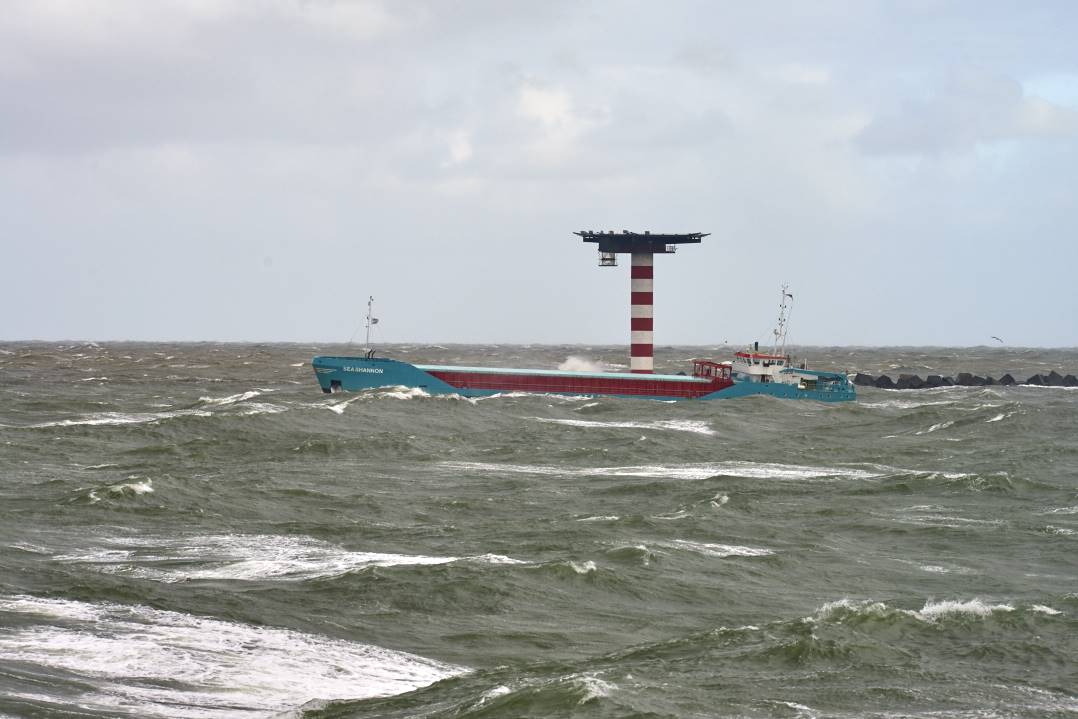 Jonkman Fotografie: Zeevaart: SEA SHANNON 1 DAG NA STORM OP ZEE: