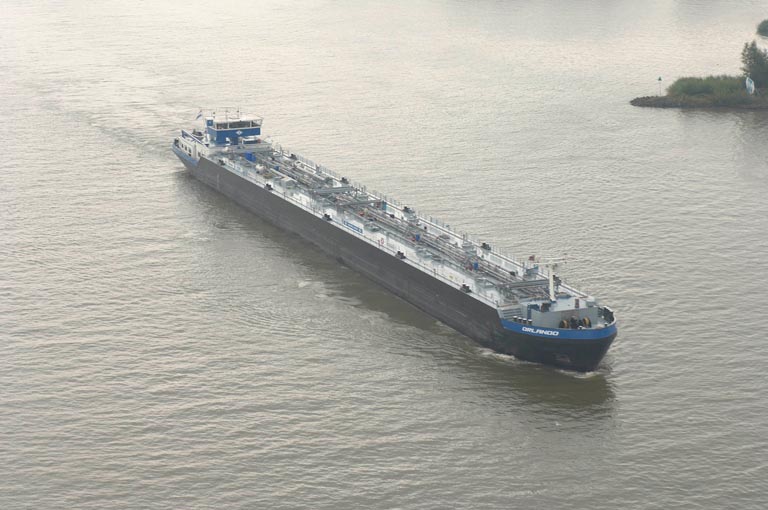 Jonkman Fotografie: (Bedrijfs) reportages: HAVENDAG WERKENDAM 2006: